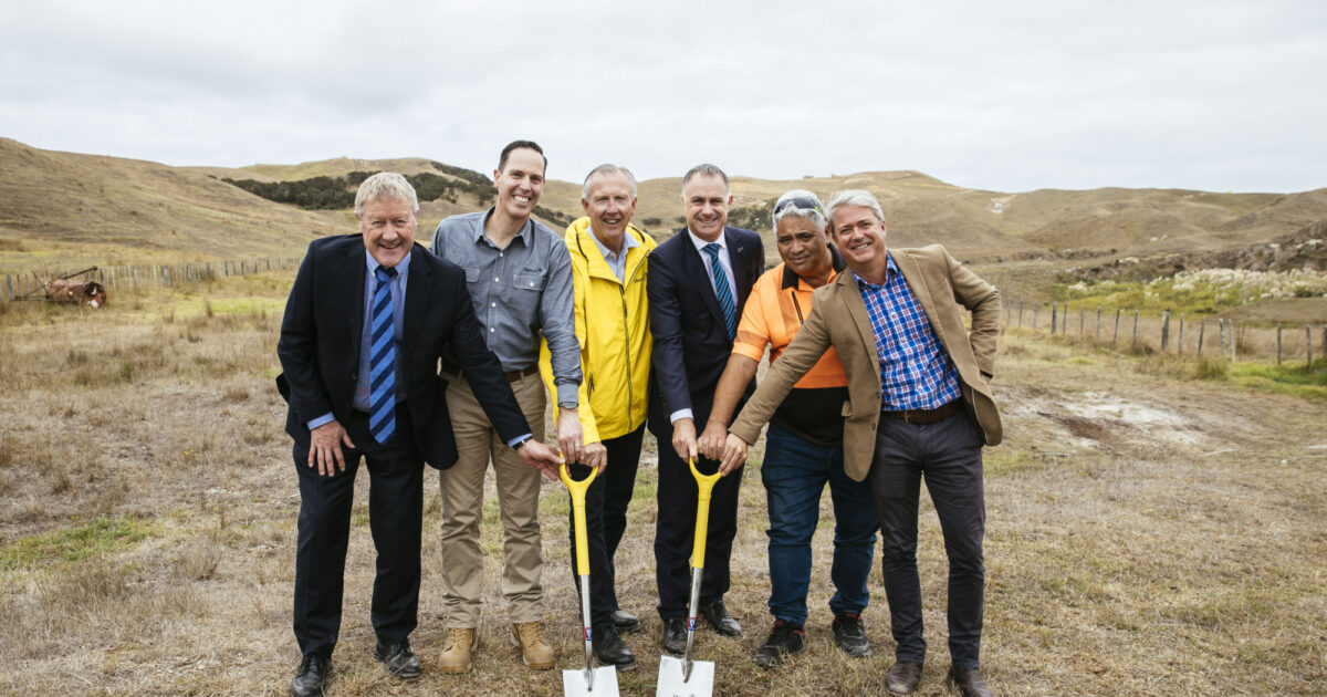 Pāmu Landcorp Farming Limited • Kaiwaikawe Wind Farm: Pāmu and Mercury ...